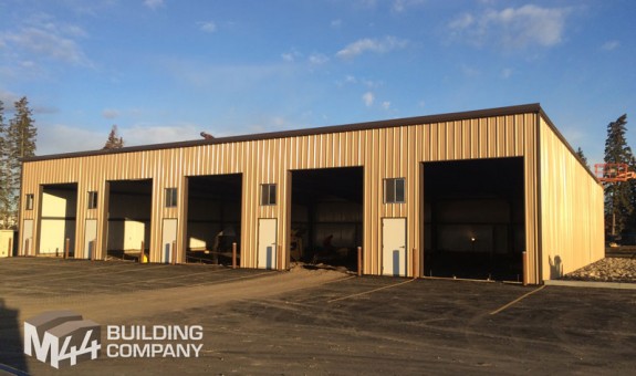 5 Bay Workshop • M44 Building Company